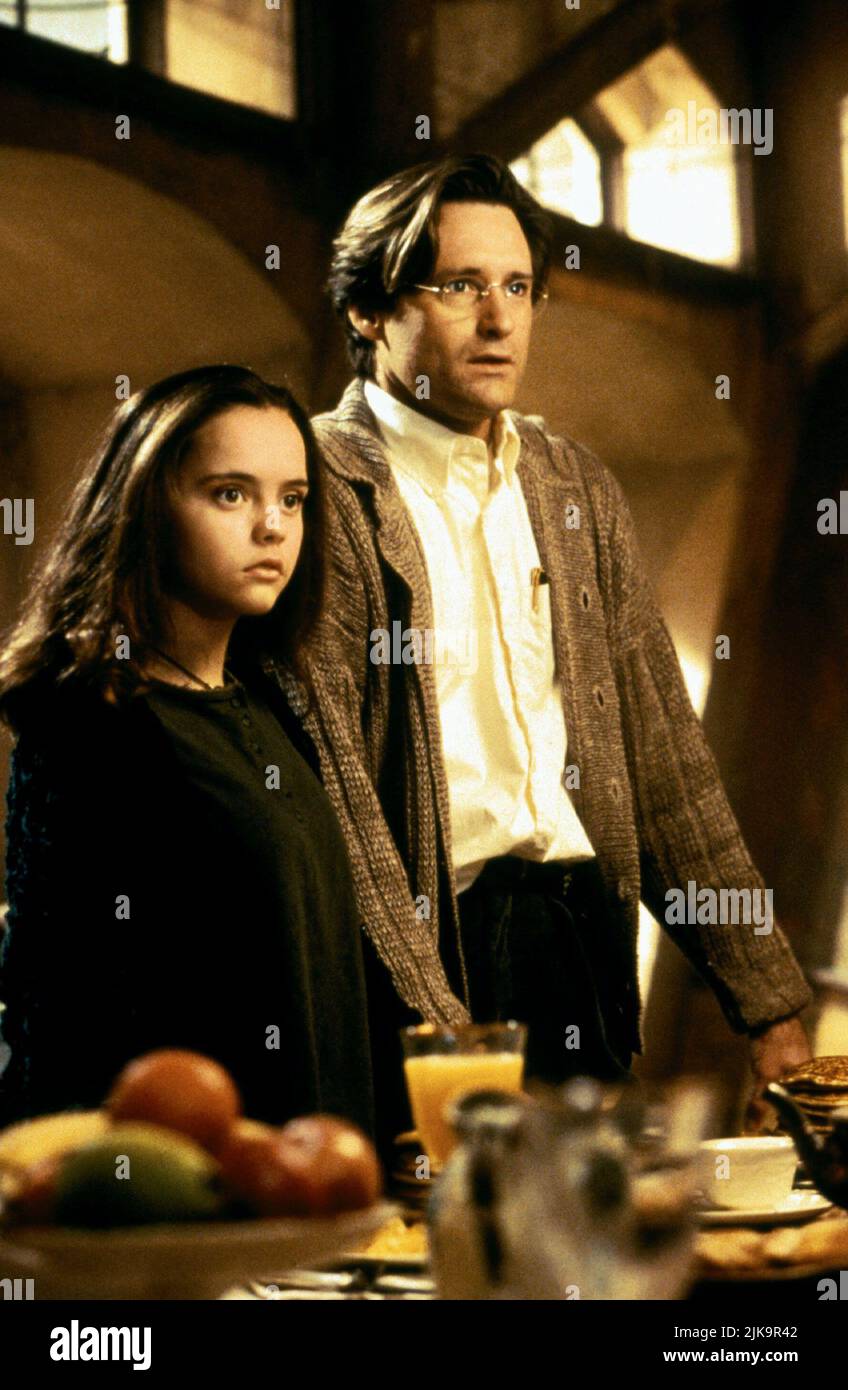 Christina Ricci & Bill Pullman Film Casper (USA 1995) Characters ...