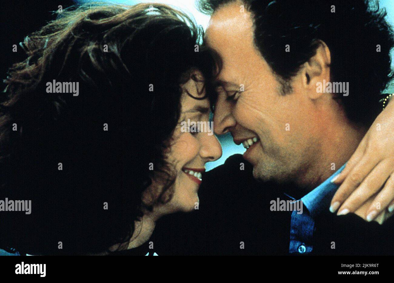 Debra Winger & Billy Crystal Film Forget Paris (1995) Characters: Ellen ...