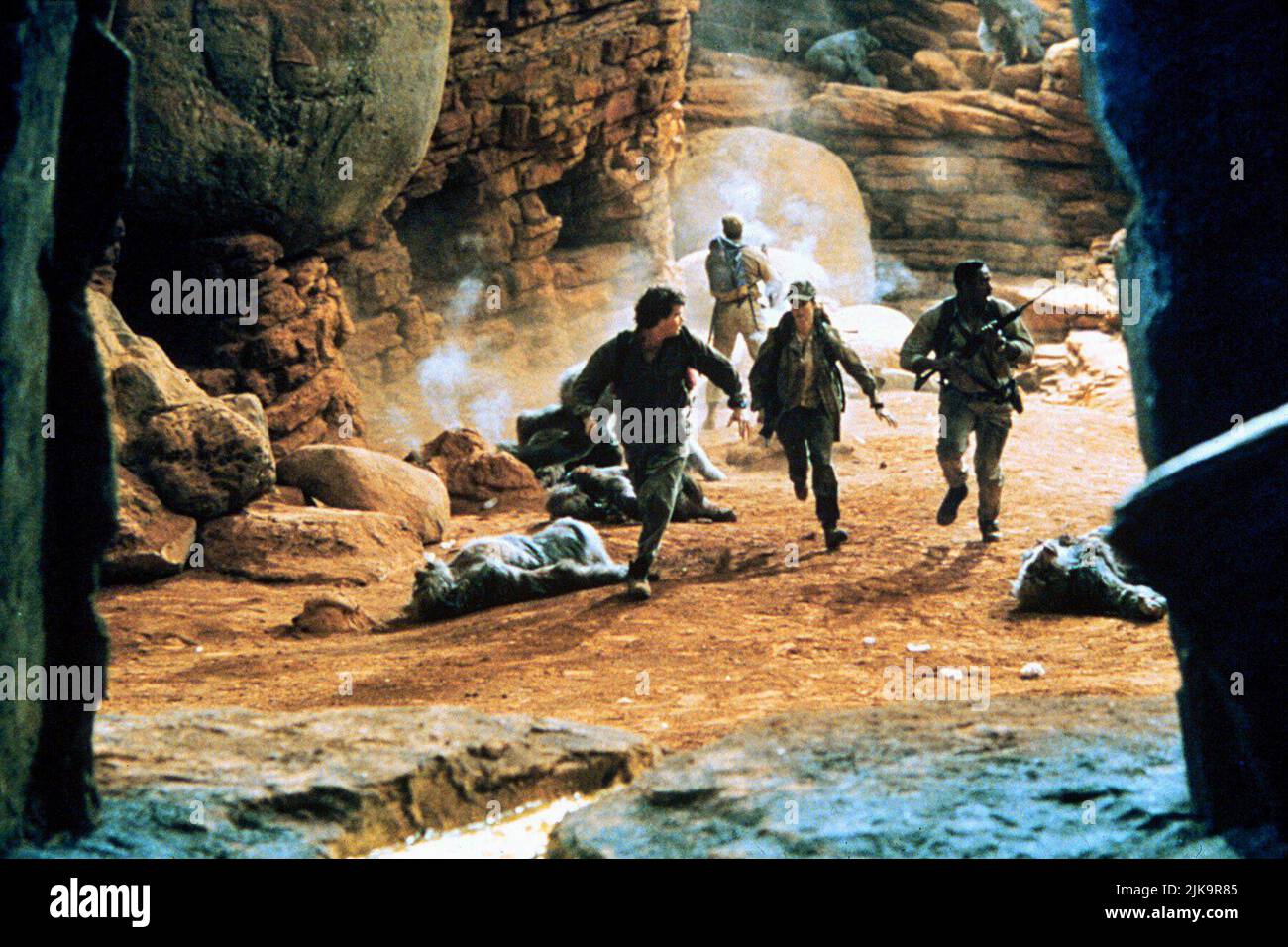 Dylan Walsh, Laura Linney, Ernie Hudson Film Congo (1995) Characters ...