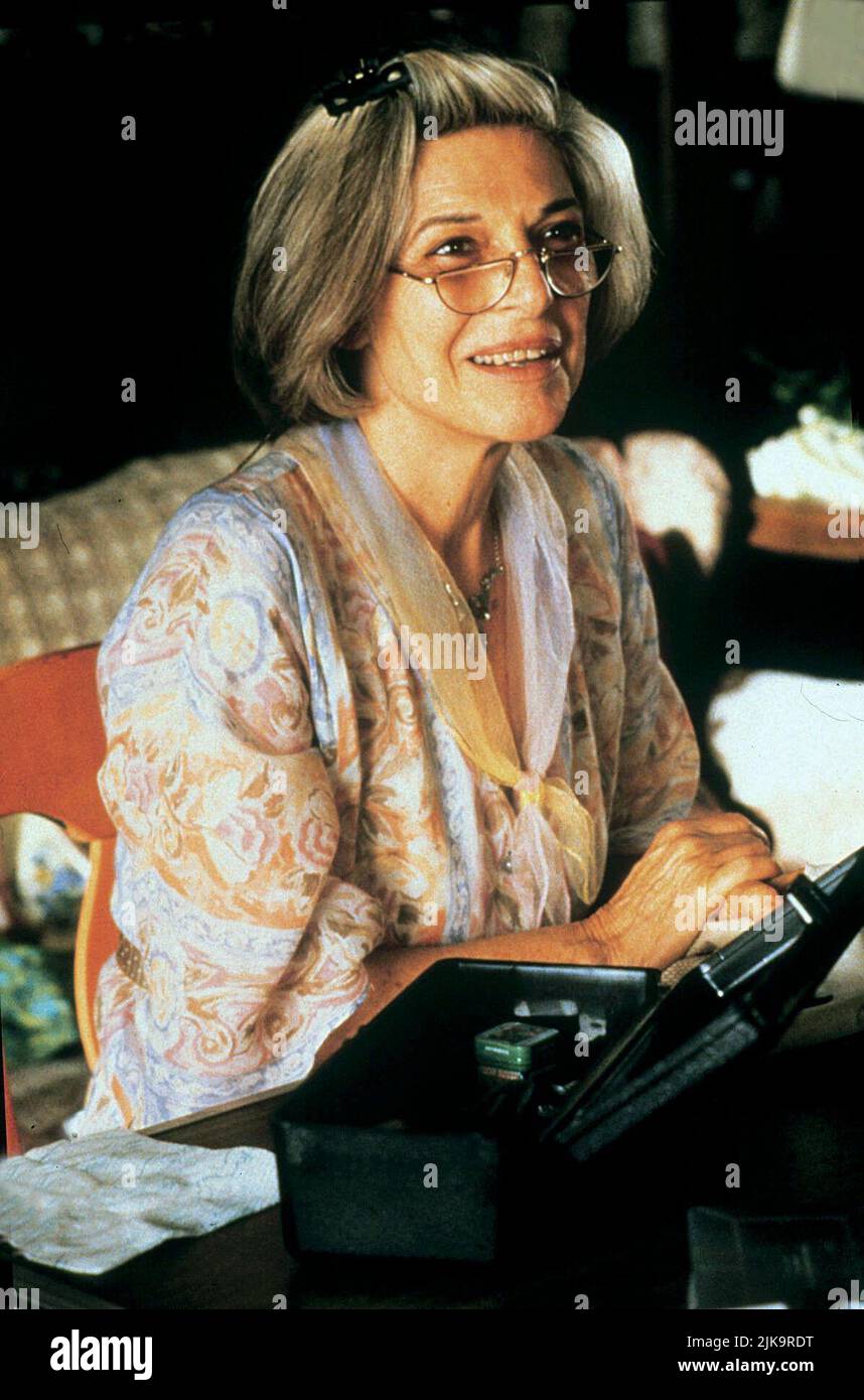 Anne Bancroft Film How To Make An American Quilt (1995) Characters ...