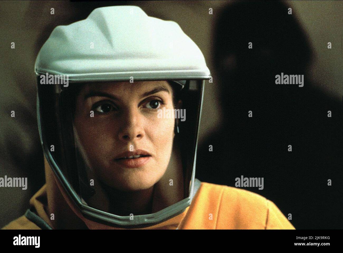 Outbreak 1995 rene russo hi-res stock photography and images - Alamy