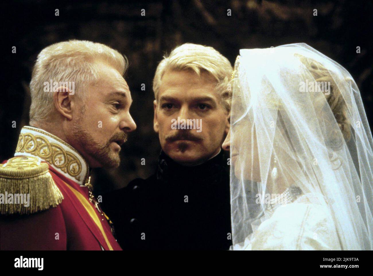 Derek Jacobi, Kenneth Branagh, Julie Christie Film Hamlet (UK/USA 1996) Characters: Claudius ...