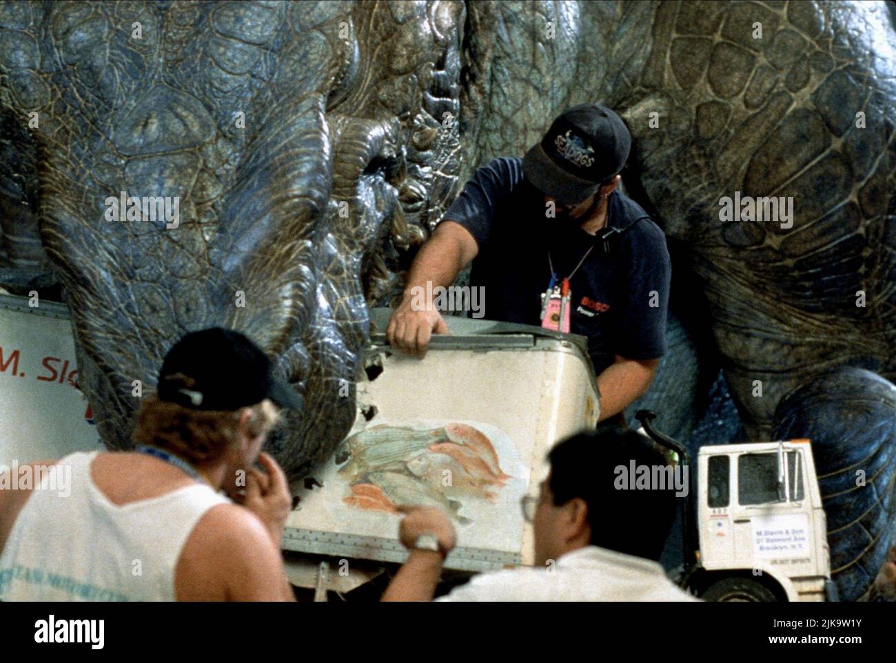 Special Effects Production Film Godzilla (USA/JP 1998) Director: Roland ...