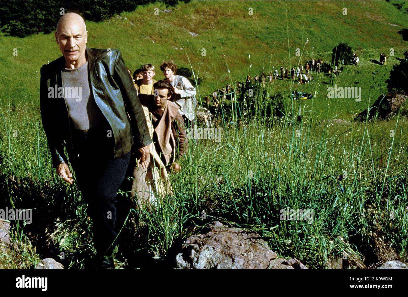 Patrick Stewart Film: Star Trek: Insurrection (USA 1998) Characters ...