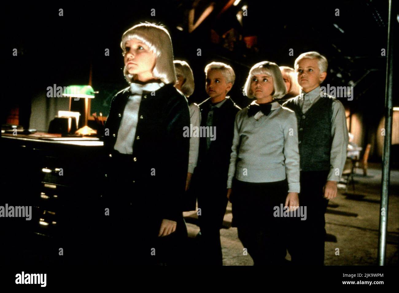 Alien Children Scene Film: Village Of The Damned (USA 1995) Director ...