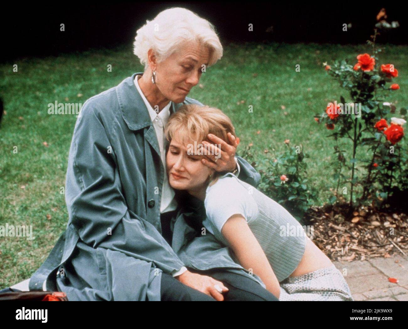 Vanessa Redgrave & Laura Dern Film: Down Came A Blackbird (1998 ...