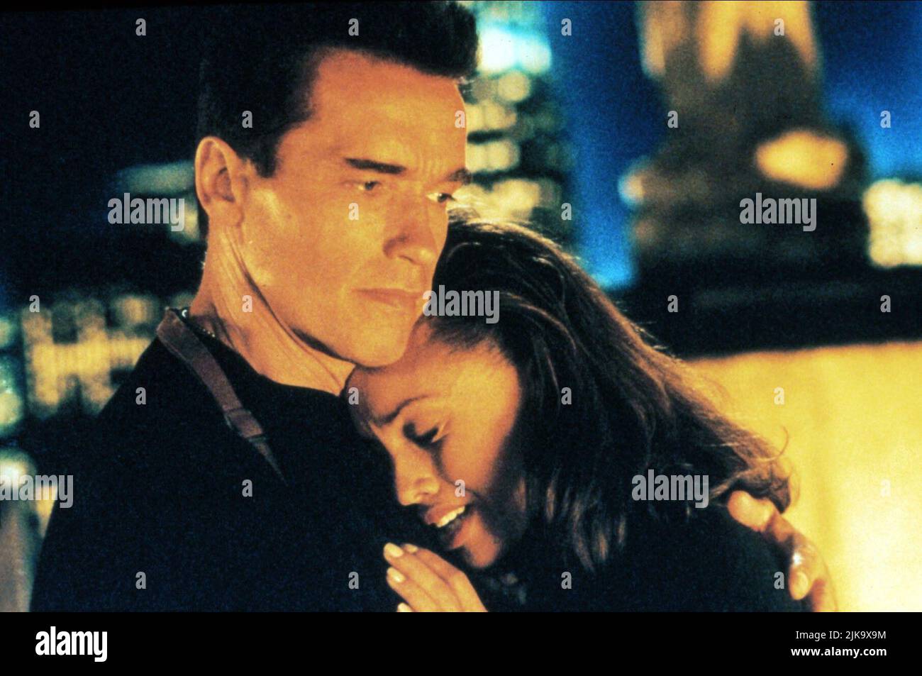 Arnold Schwarzenegger & Vanessa Williams Film: Eraser (1996) Characters ...