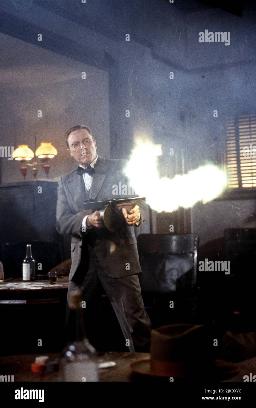 Christopher Walken Film Last Man Standing (1996) Director: Joseph Merhi ...