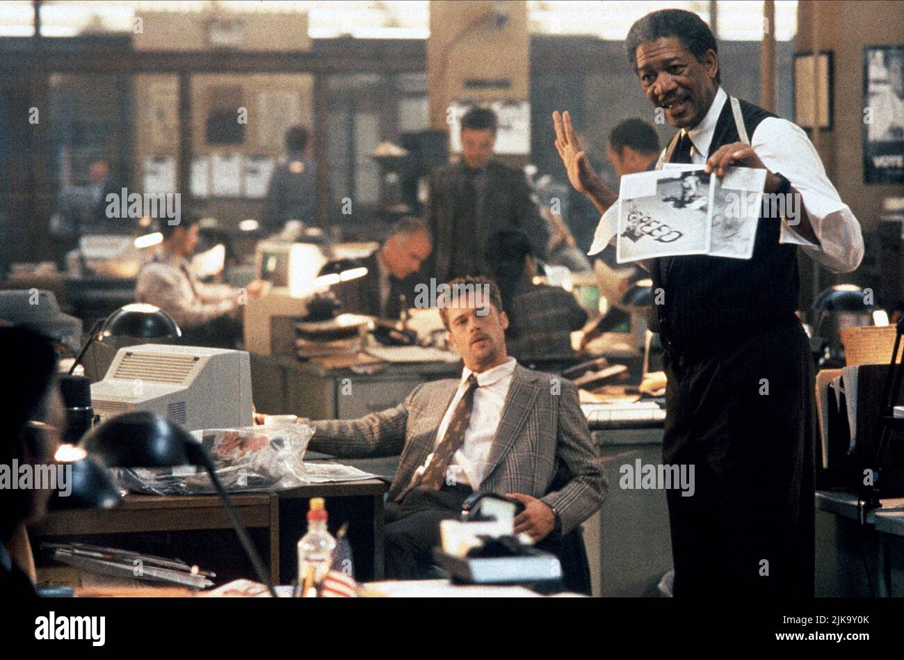 Brad Pitt & Morgan Freeman Film: Se7en; Seven (USA 1995) Characters ...