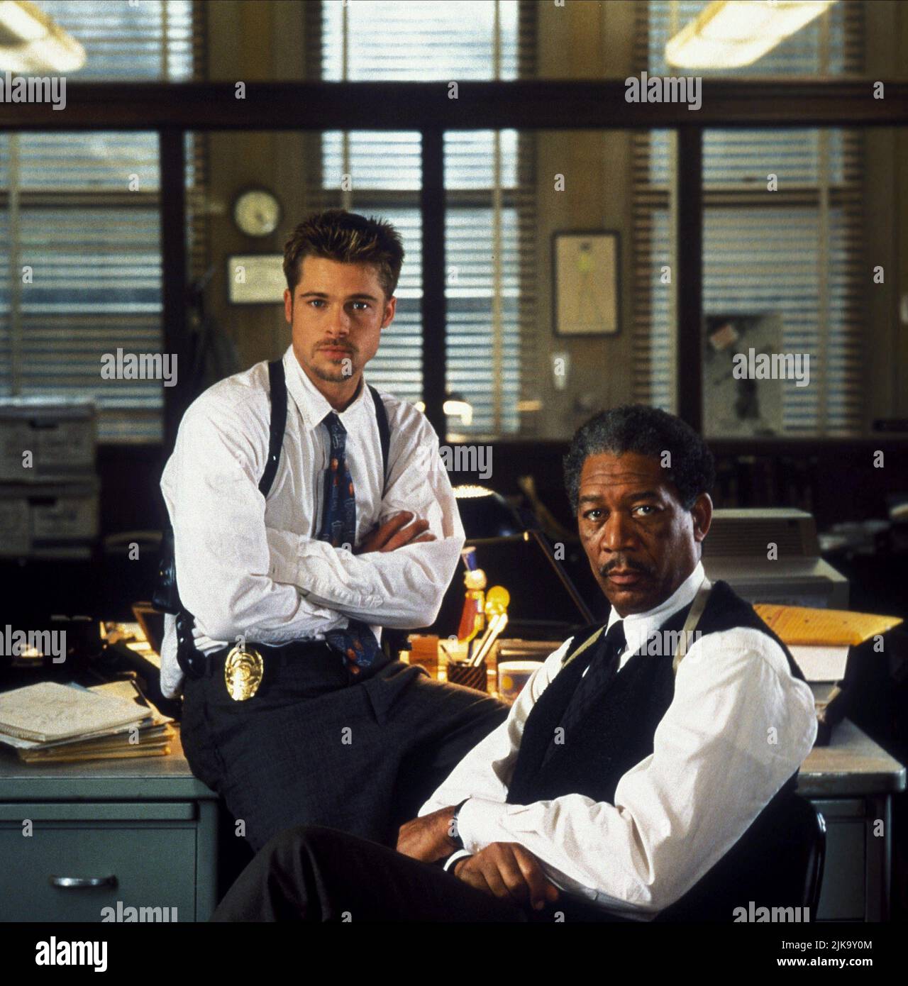Brad Pitt & Morgan Freeman Film: Se7en; Seven (USA 1995) Characters ...