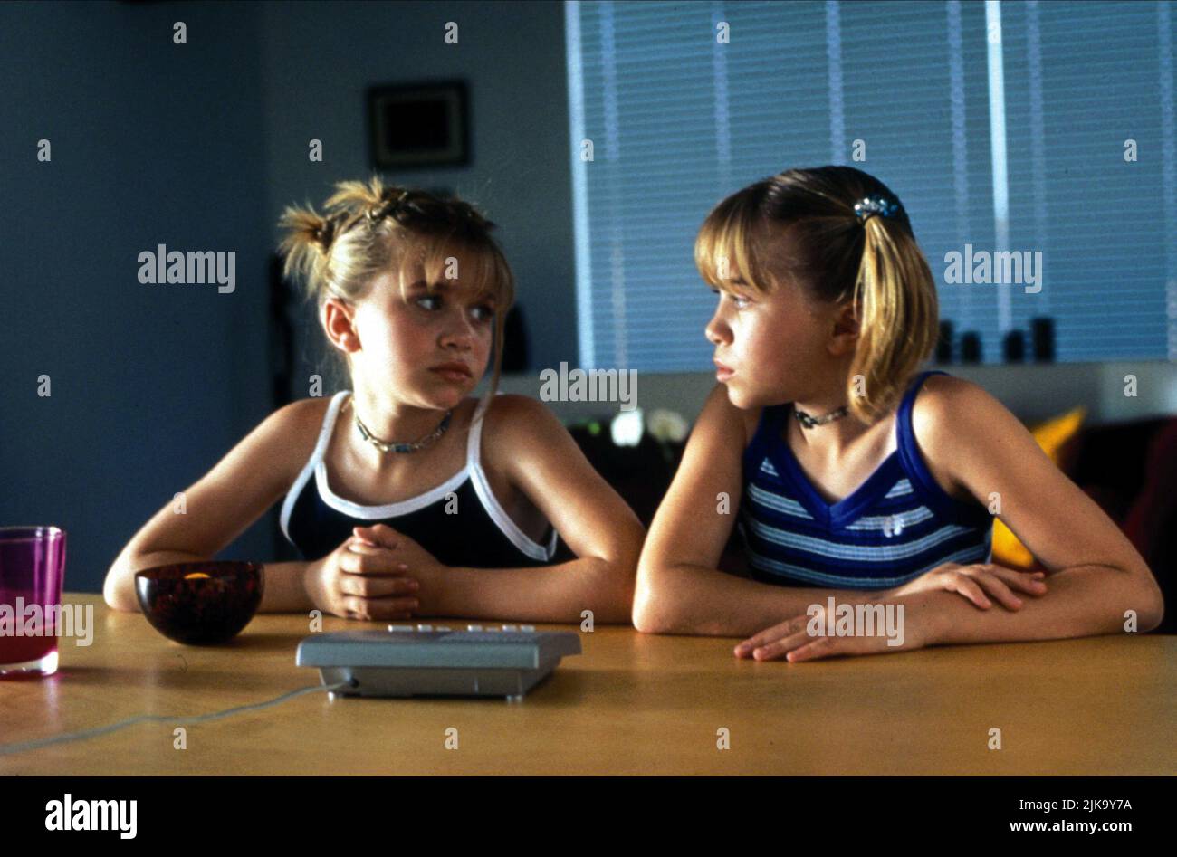 Mary-Kate Olsen & Ashley Olsen Film Billboard Dad (1998) Characters ...