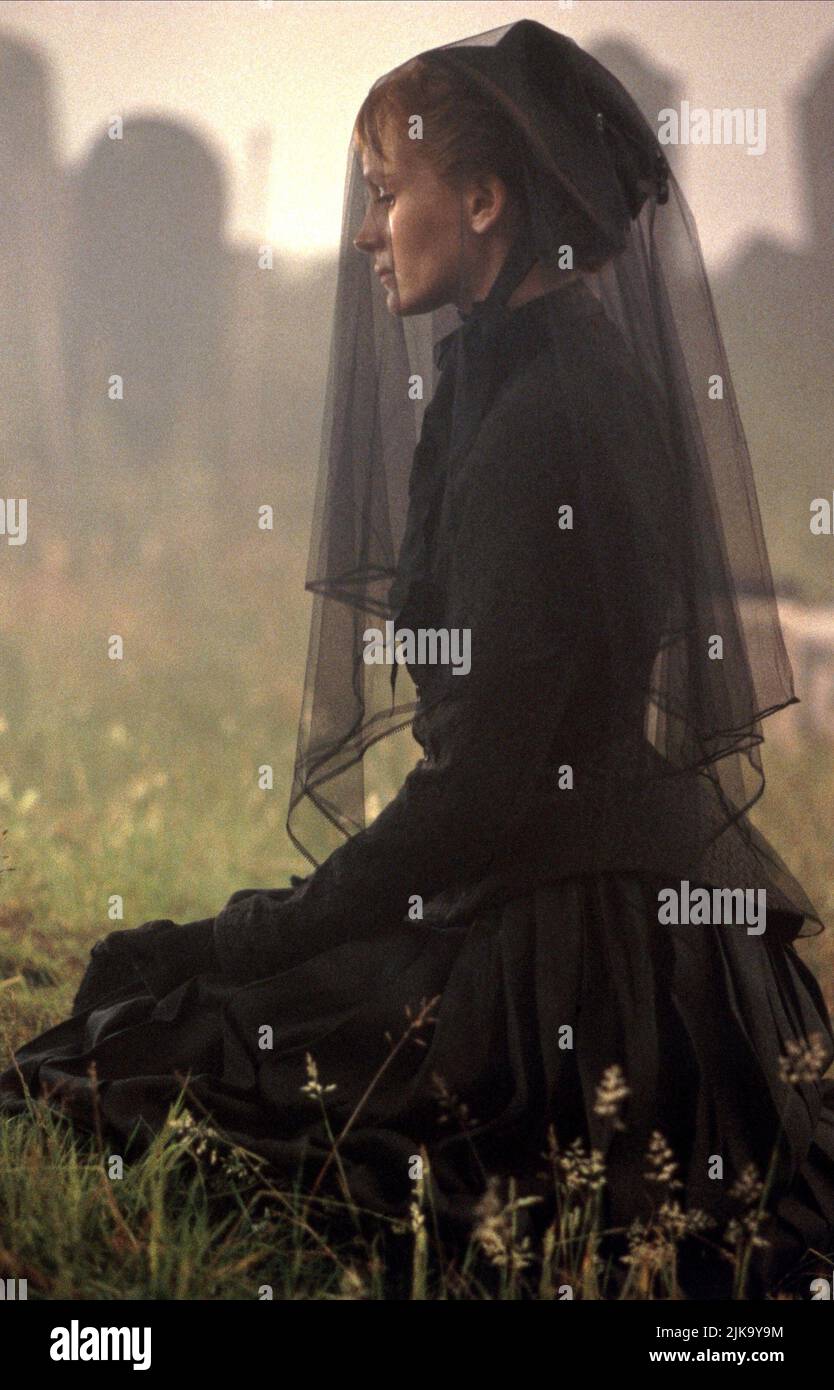 Julia Roberts Film Mary Reilly (1996) Characters: Mary Reilly Director ...