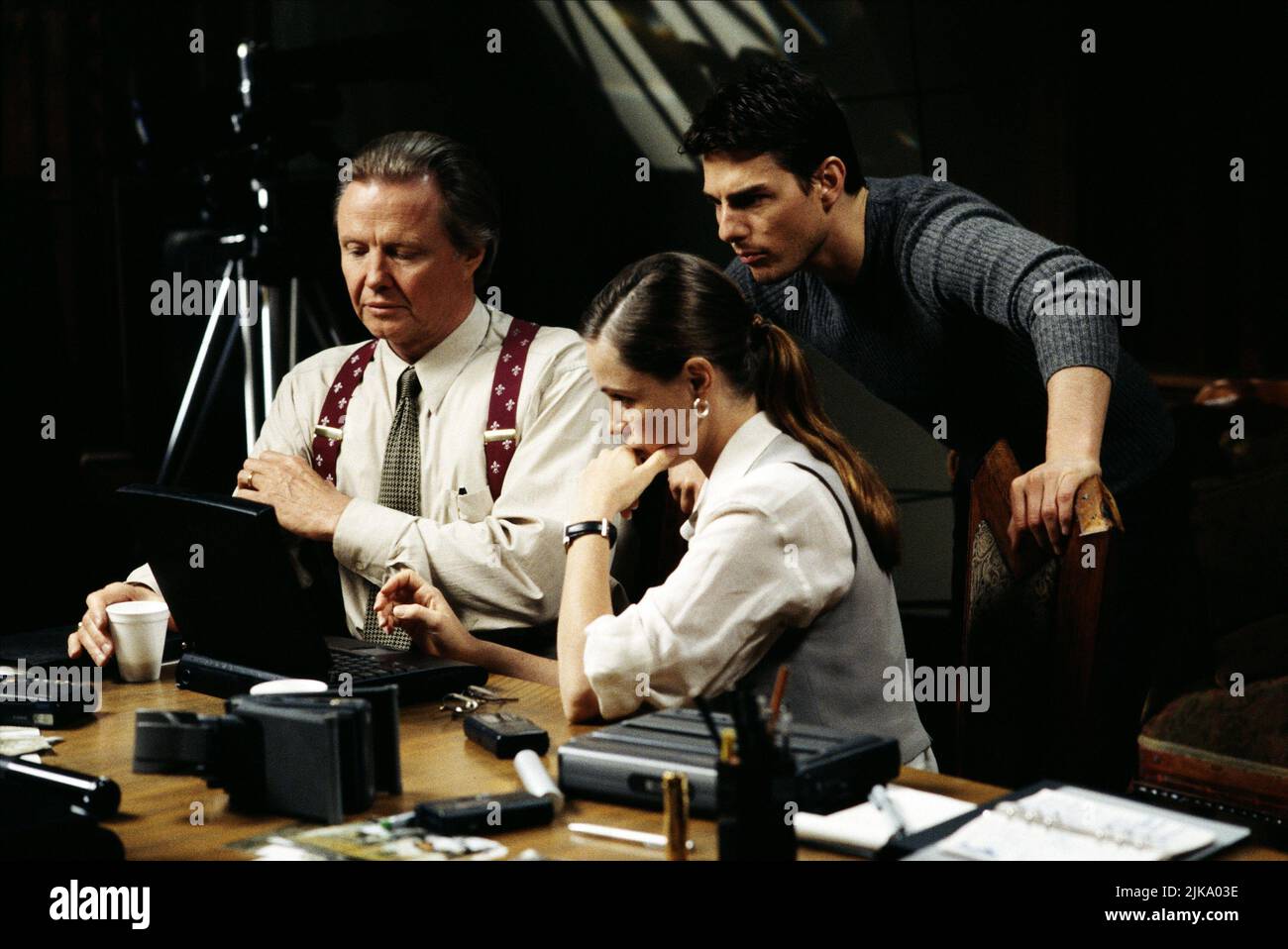 Mission impossible 1996 jon voight hi-res stock photography and images ...