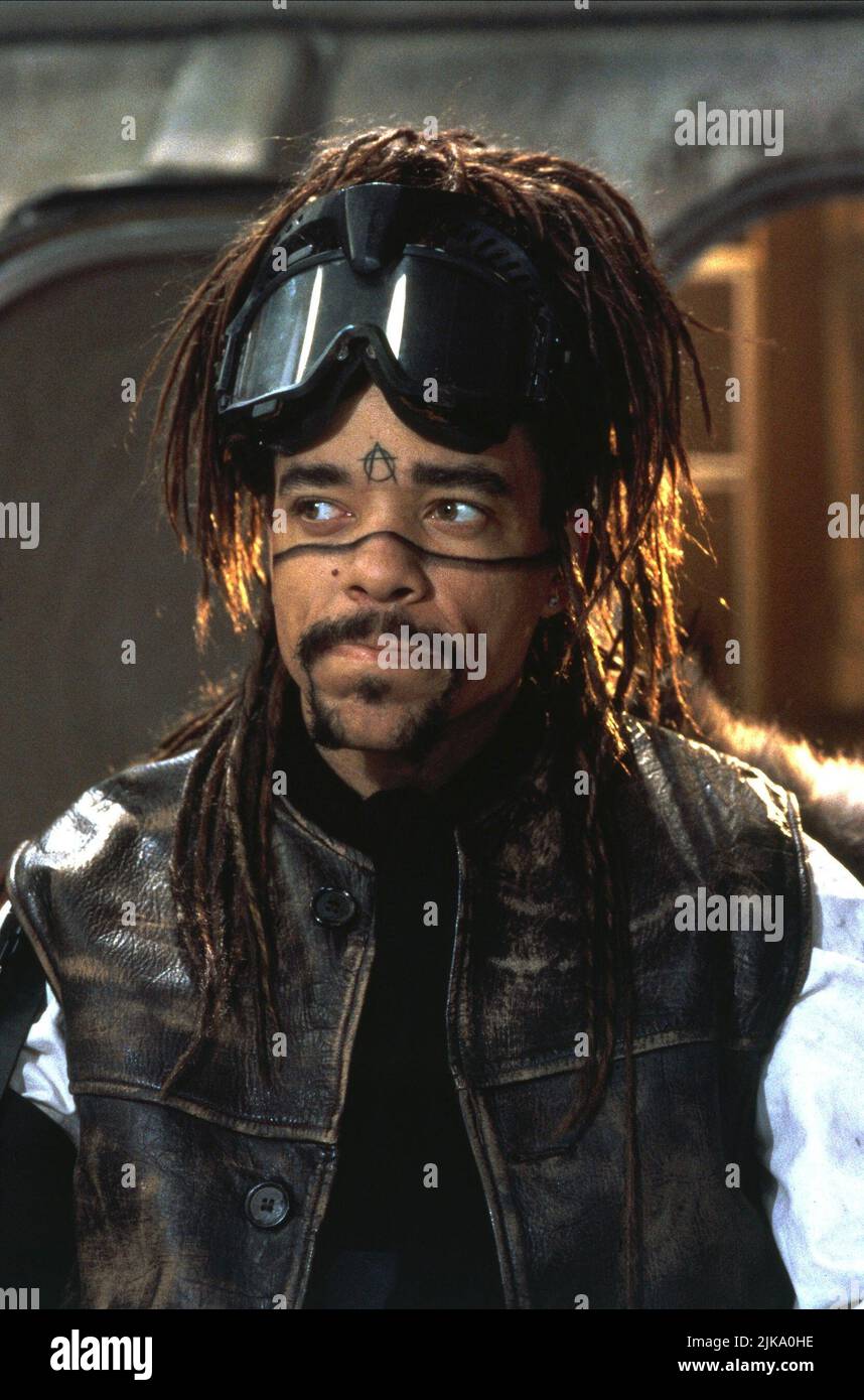 Ice-T Film: Johnny Mnemonic (USA/CAN 1995) Characters: J-Bone Director ...