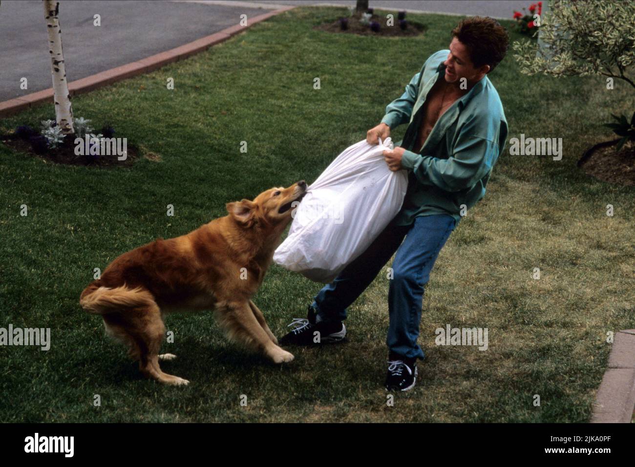 Mark Wahlberg Film The Big Hit (1998) Characters: Melvin Smiley ...