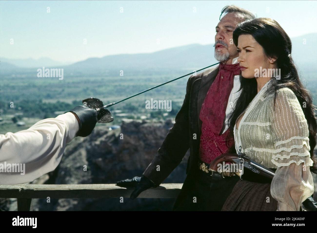 Stuart Wilson & Catherine Zeta-Jones Film: The Mask Of Zorro (USA/DE ...