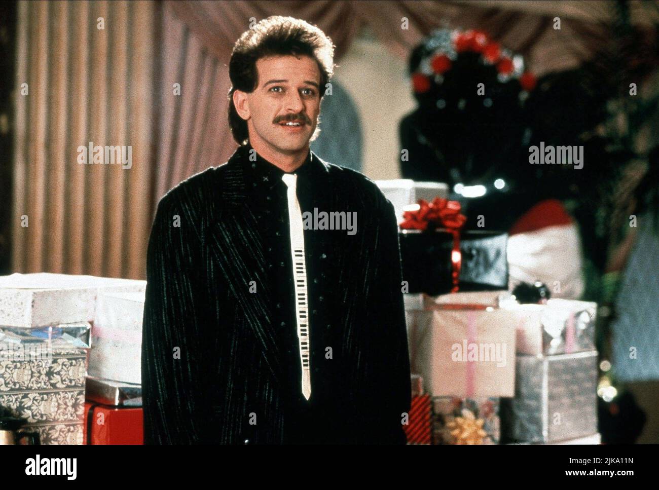 Allen Covert Film The Wedding Singer (USA 1998) Characters: Sammy ...