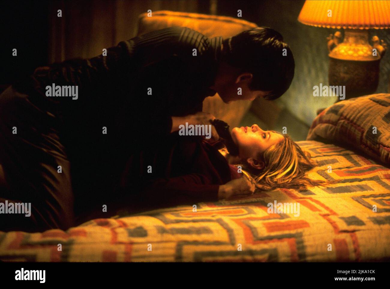 Yun-Fat Chow & Mira Sorvino Film The Replacement Killers (1998 ...