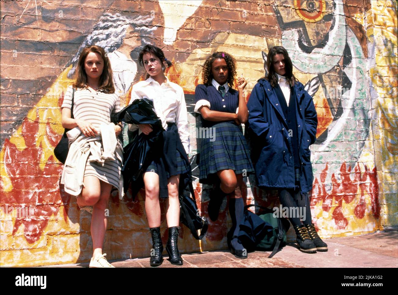 Robin Tunney, Fairuza Balk, Rachel True & Neve Campbell Film: The Craft ...
