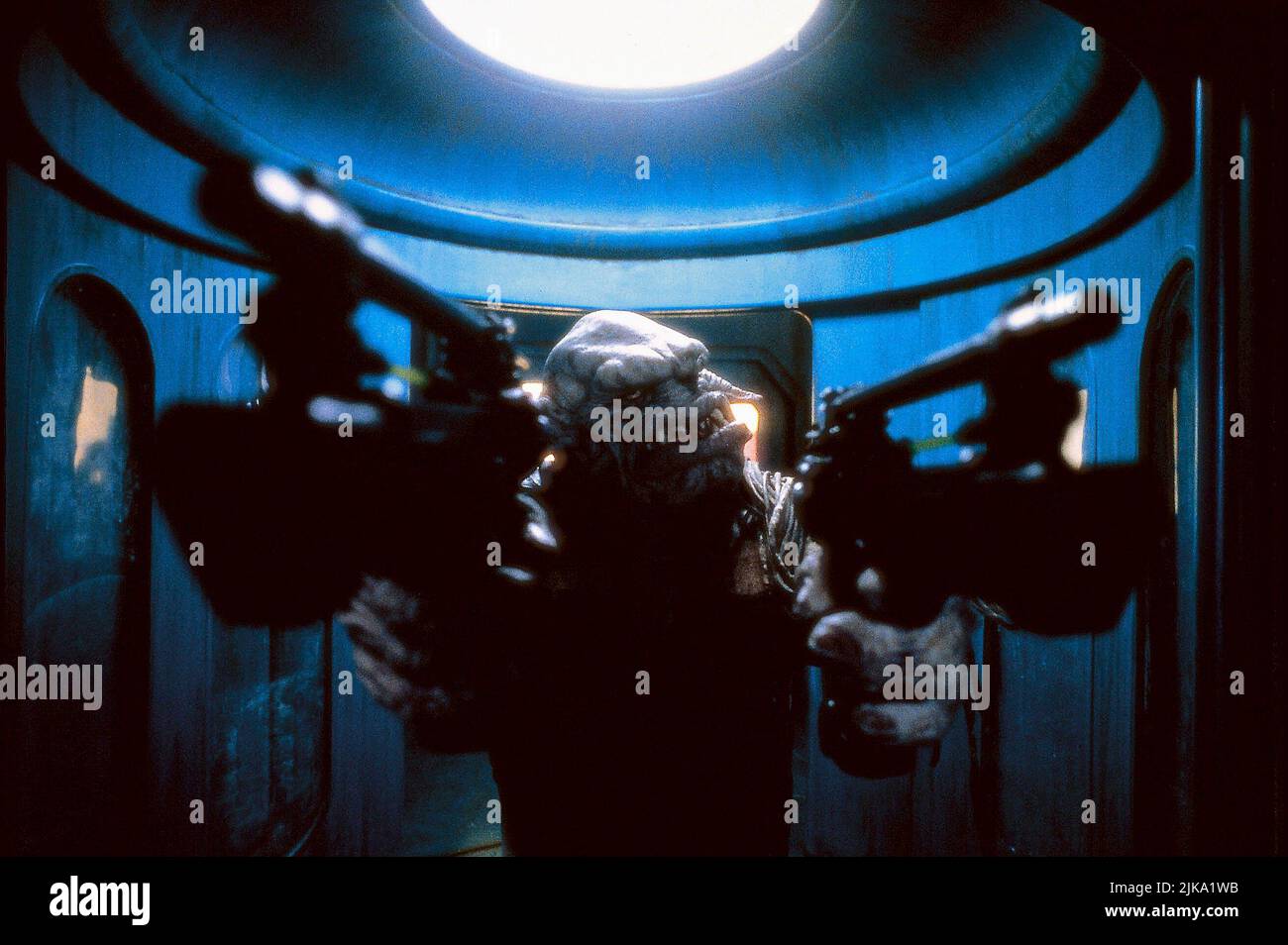 Mangalore Film The Fifth Element (Le cinquième élément) Fr 1997 ...