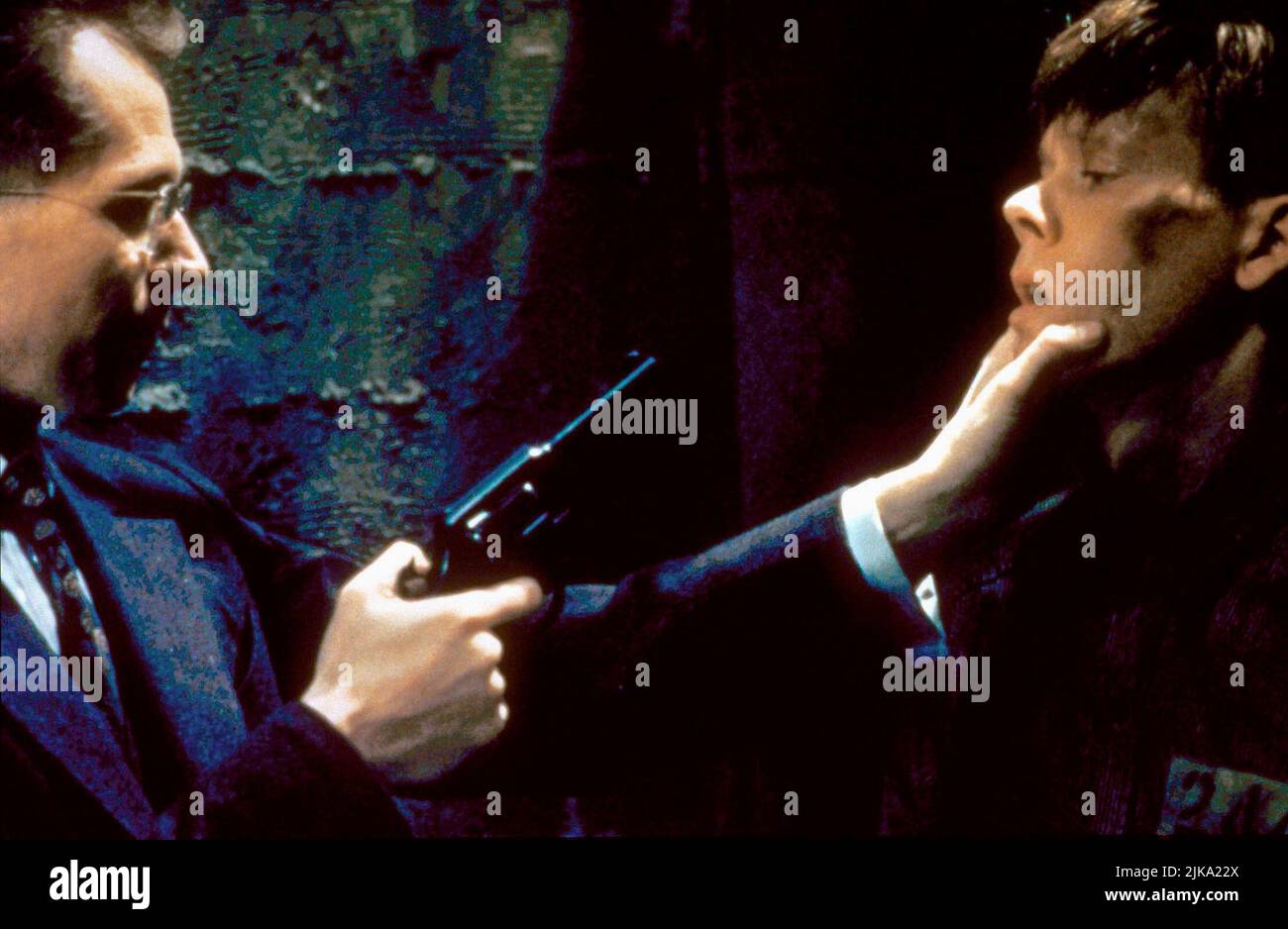 Gary Oldman & Kevin Bacon Film Murder In The First (1995) Characters ...