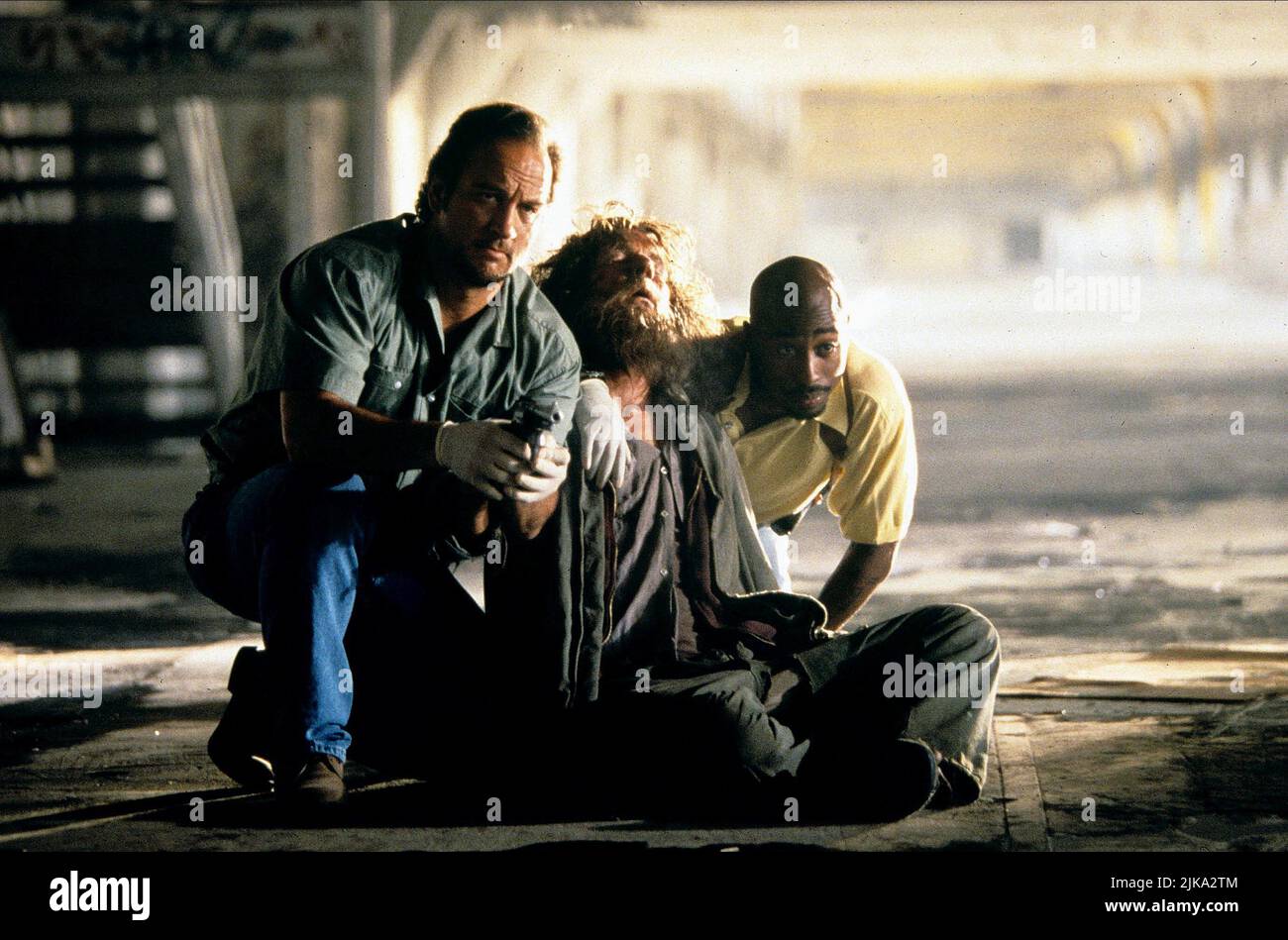 James Belushi, Dennis Quaid & Tupac Shakur Film: Gang Related (USA 1997 ...