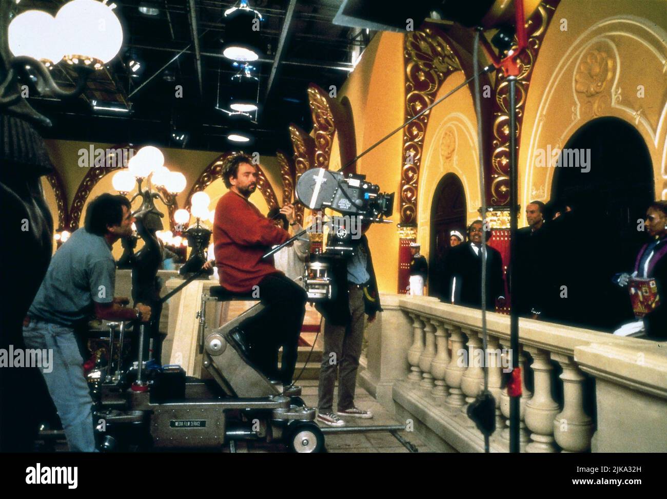 Luc fifth element 1997 hi-res stock photography and images - Alamy