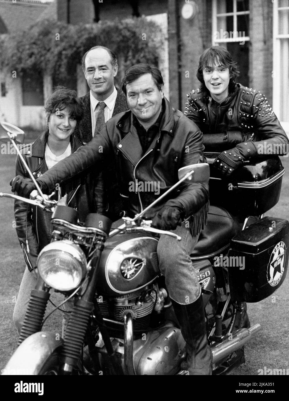 Harry hill 1997 hi-res stock photography and images - Alamy