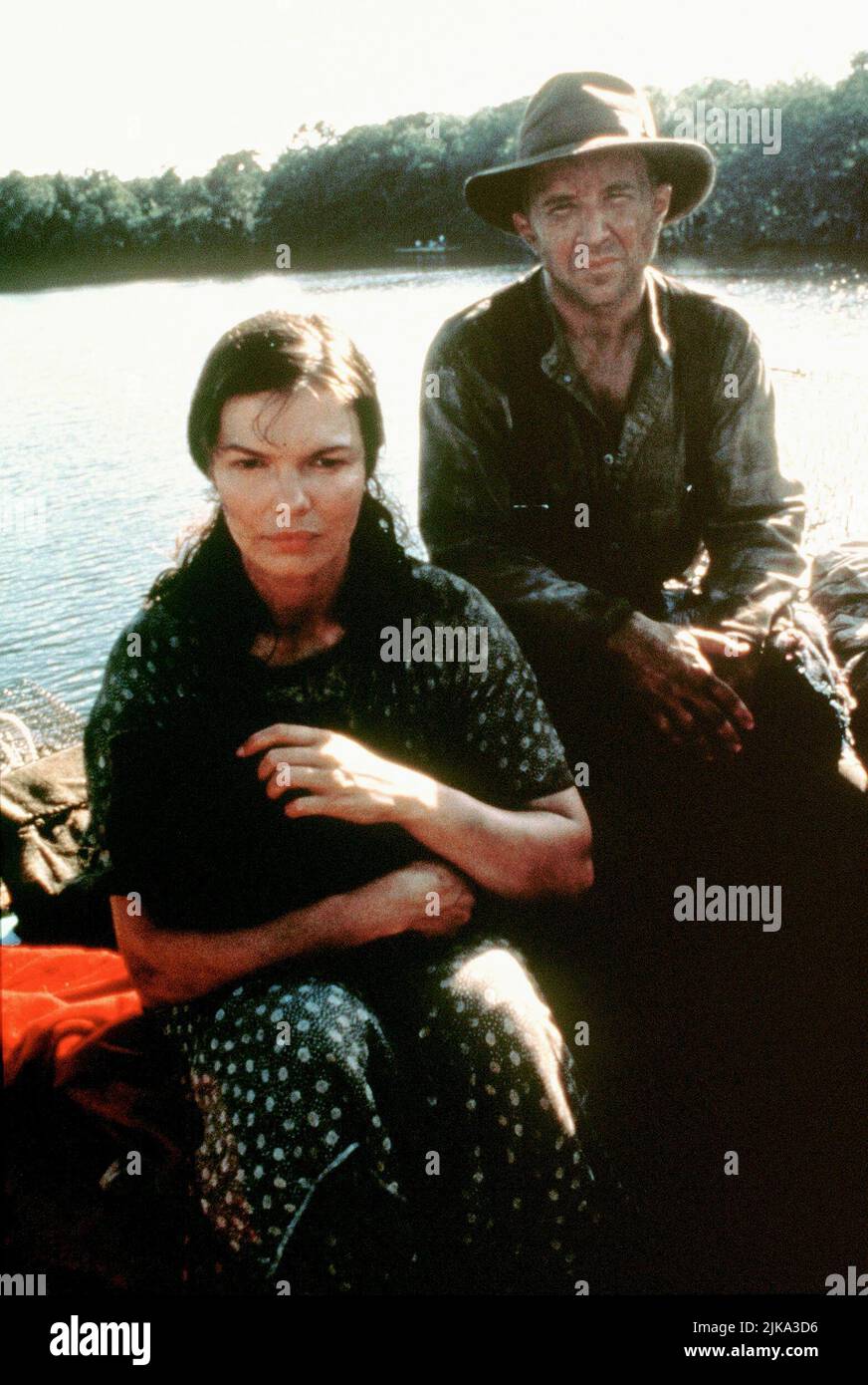 Jeanne Tripplehorn & Arliss Howard Film Old Man (1997) Characters ...