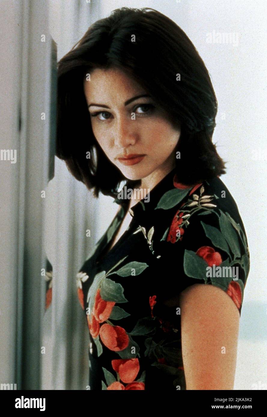 Shannen Doherty Film Mallrats (1995) Characters: Rene Director: Kevin ...