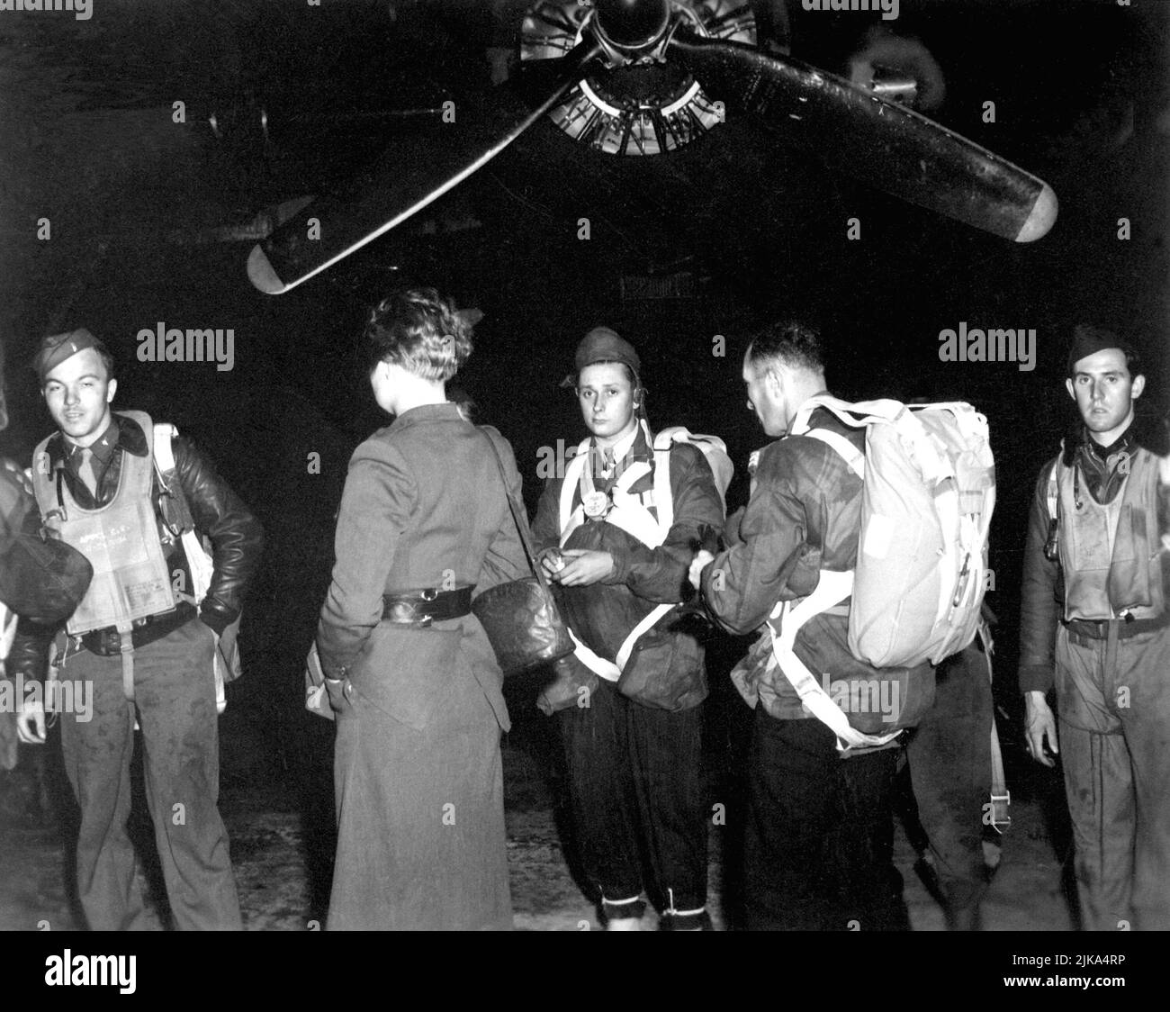 Special operations executive agents ww2 hi-res stock photography and ...