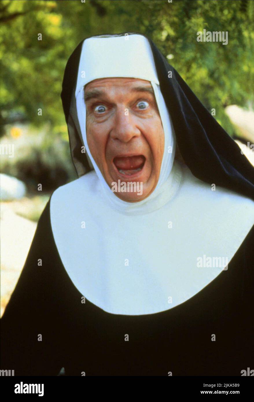 Leslie Nielsen Film Spy Hard (1995) Characters: Dick Steele, Agent WD ...