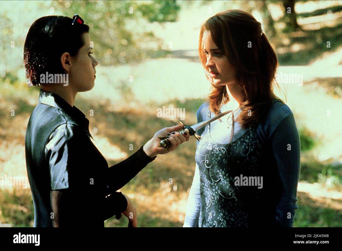 Fairuza Balk & Robin Tunney Film The Craft (USA 1996) Characters: Nancy ...