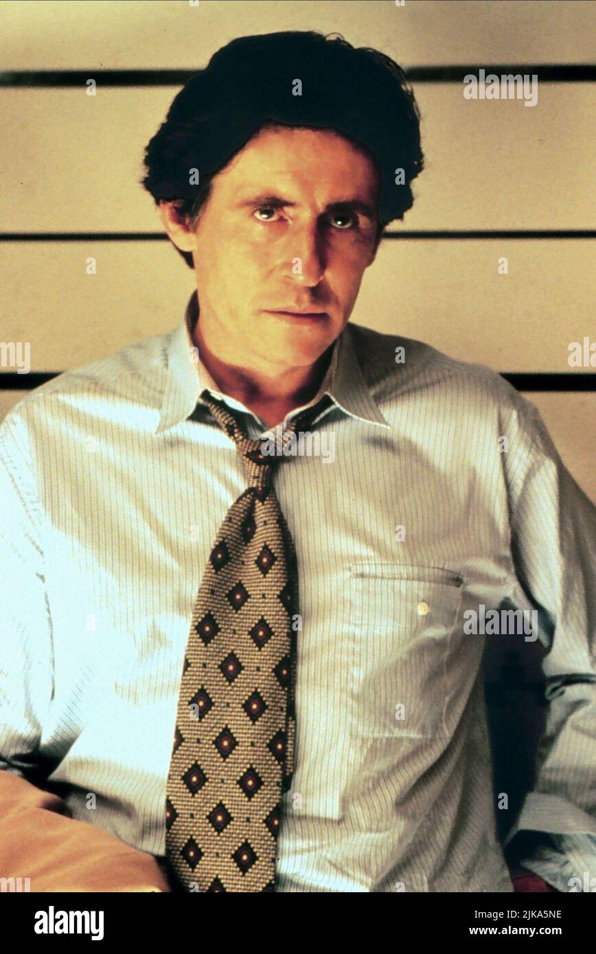 Gabriel Byrne Film: The Usual Suspects (USA/DE 1995) Characters: Dean ...