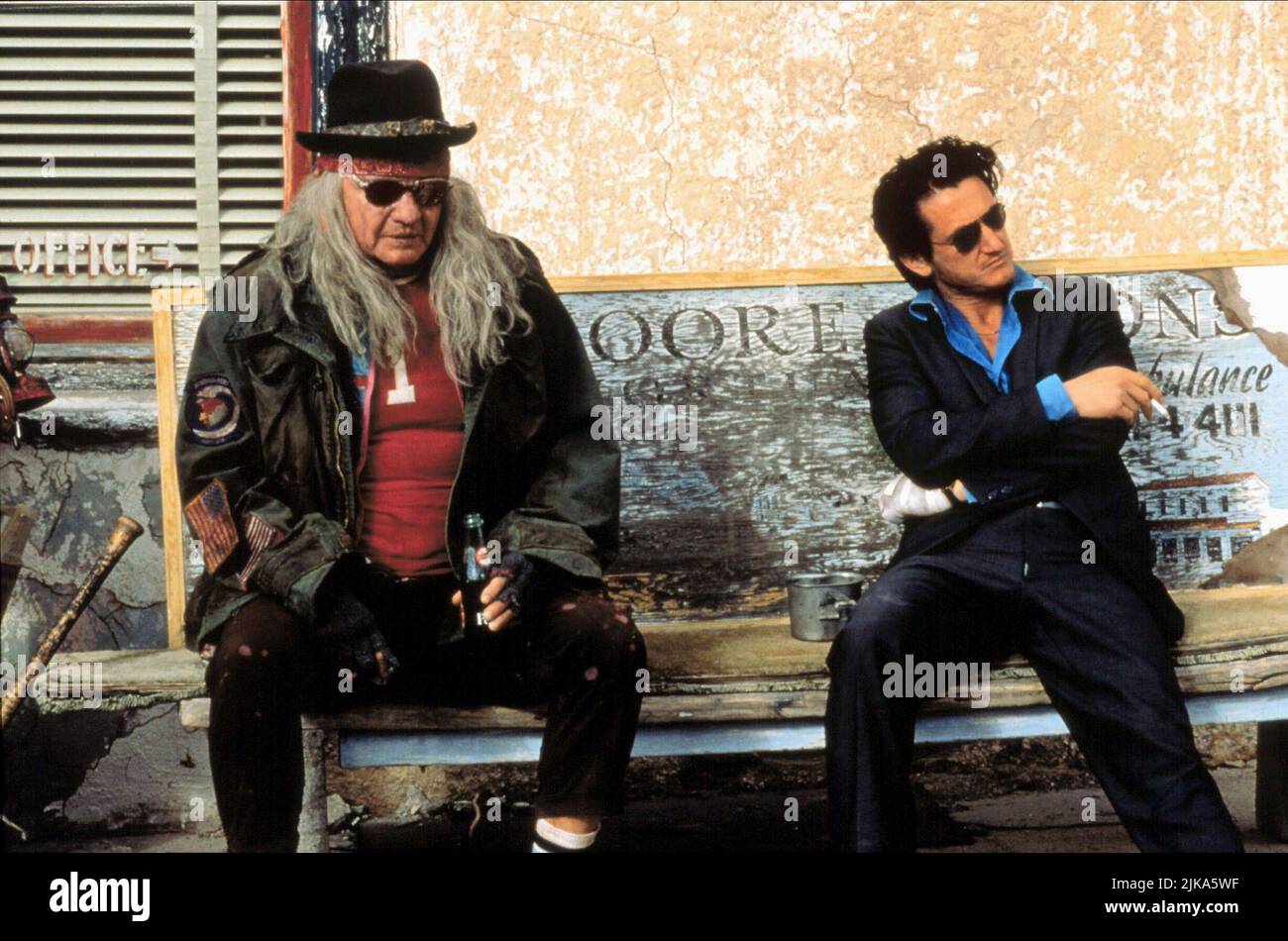 Jon Voight & Sean Penn Film U Turn (USA/FR 1997) Characters: Blind Man ...