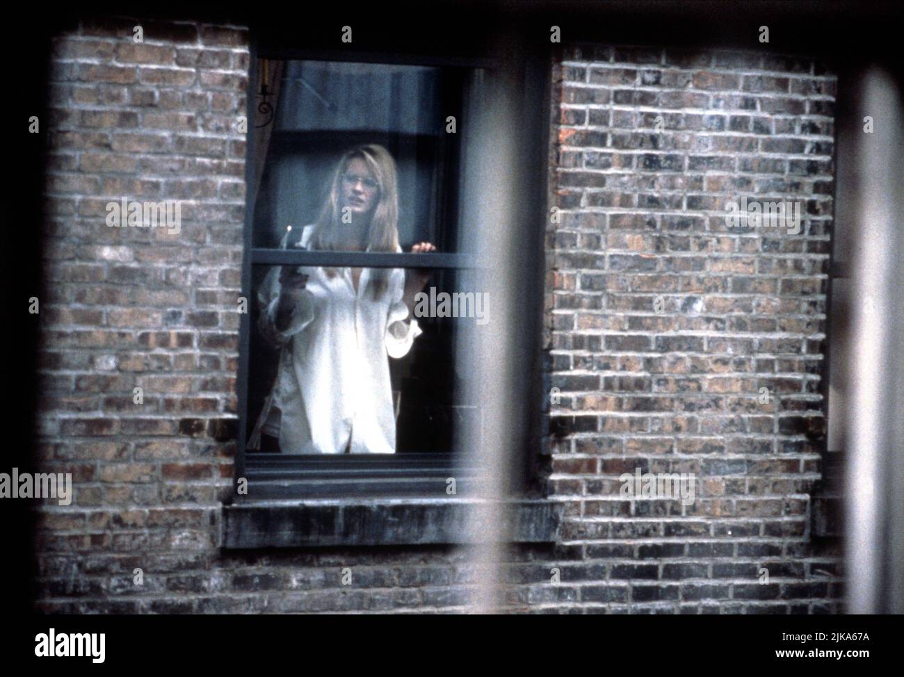 Elle Macpherson Film: If Lucy Fell (1996) Characters: Jane Lindquist ...