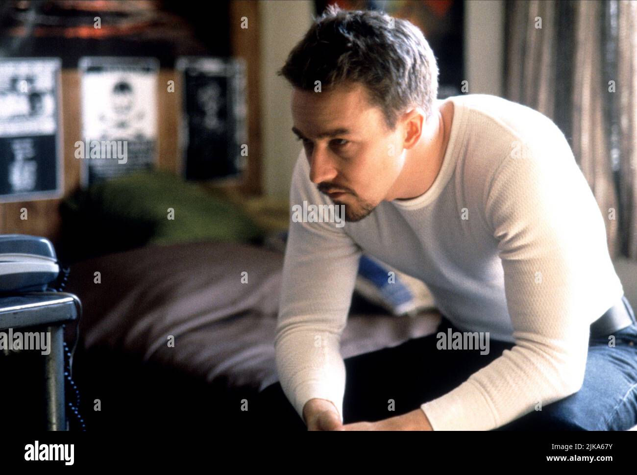 Edward Norton Film American History X (1996) Characters: Derek Vinyard ...