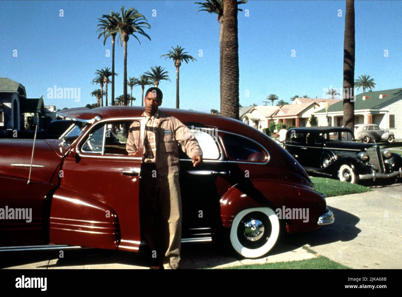 Denzel Washington Film Devil In A Blue Dress (1995) Characters: Ezekiel ...