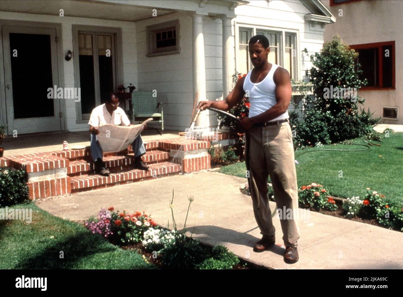 Denzel Washington Film Devil In A Blue Dress (1995) Characters: Ezekiel ...