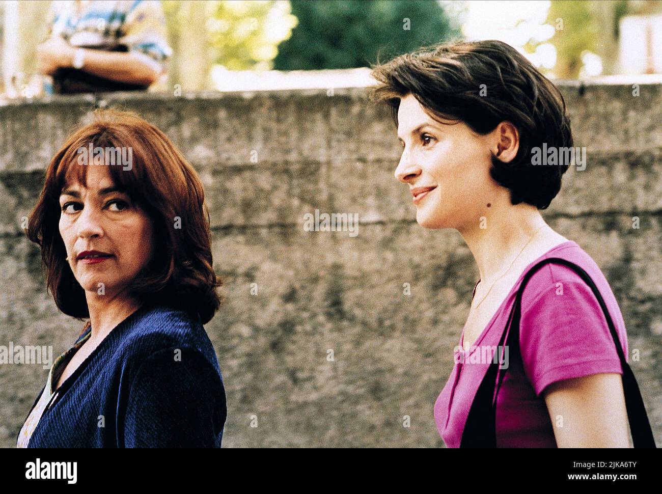 Carmen Maura & Juliette Binoche Film Alice And Martin (1998) Characters ...