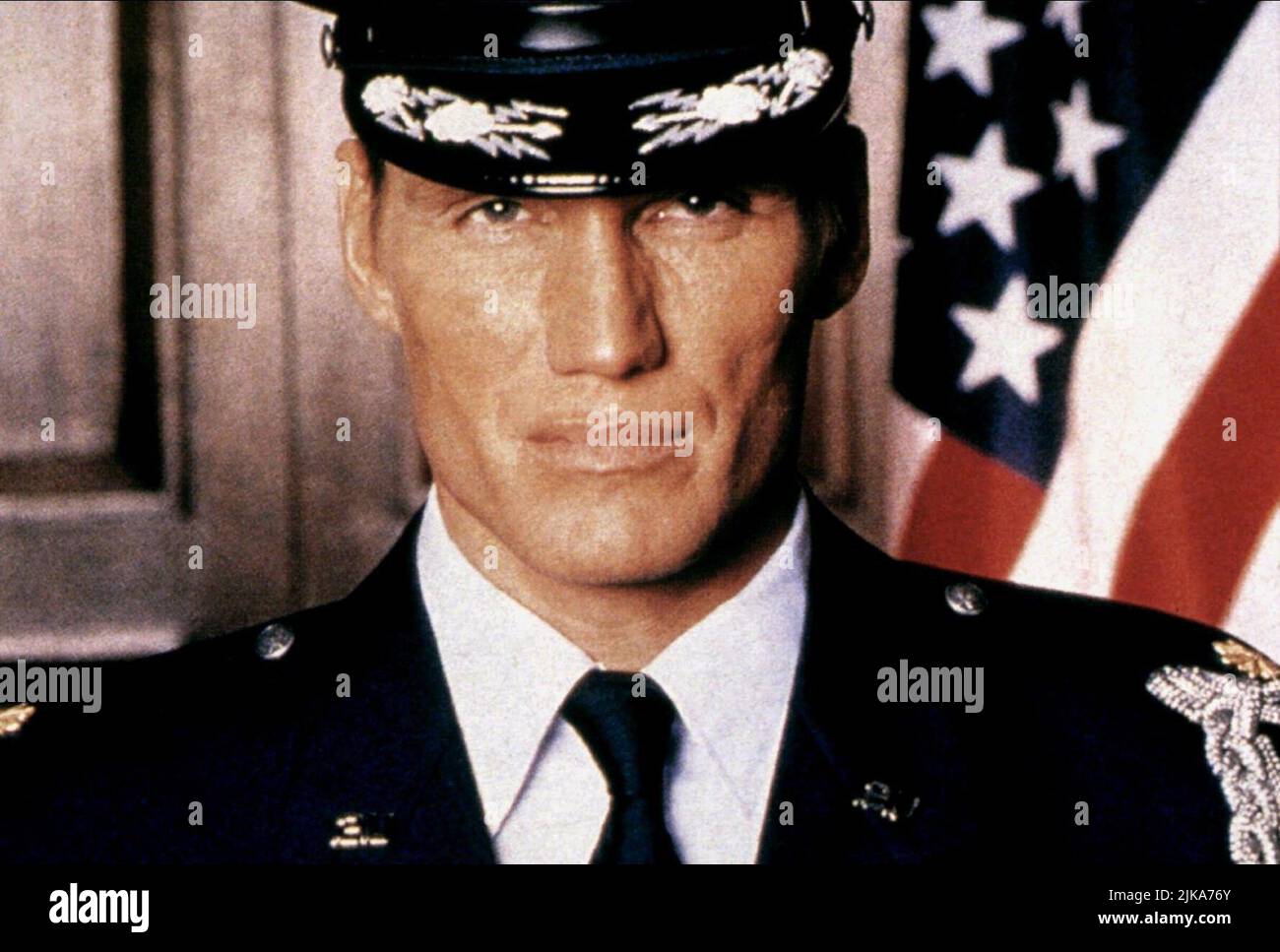 Dolph Lundgren Film The Peacekeeper (USA/CAN 1997) Characters: Major ...