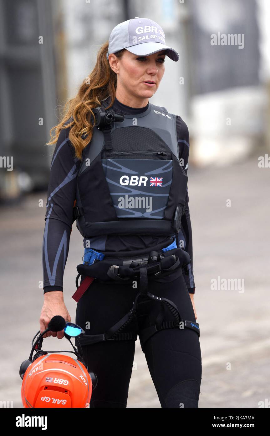 The duchess of cambridge in plymouth hi-res stock photography and ...