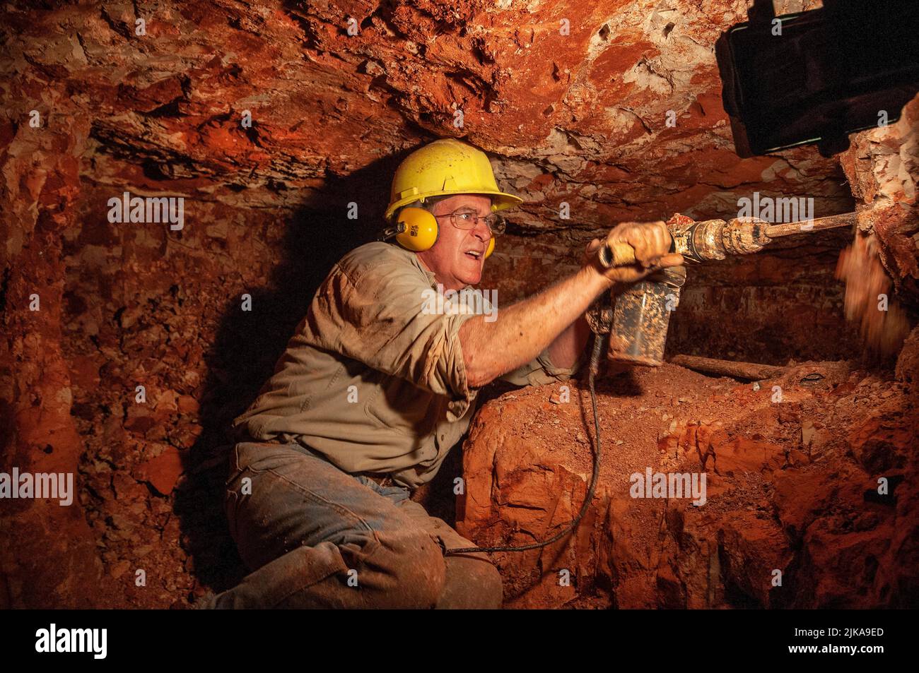 Grahame McMahon, retired Anglican clergyman now opal miner underground ...