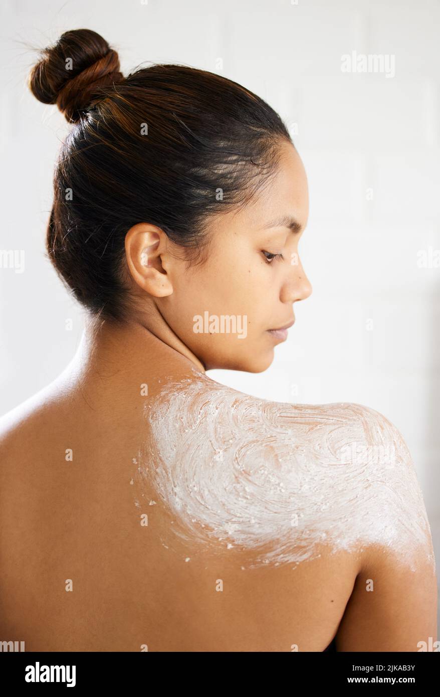 Beautiful without makeup hi-res stock photography and images - Alamy