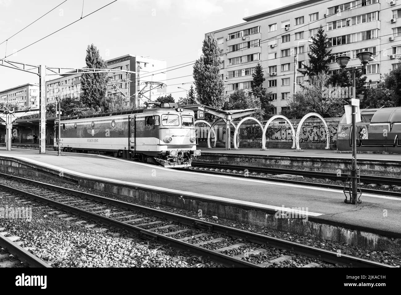 Train at Bucharest North Railway Station (Gara de Nord Bucharest ...