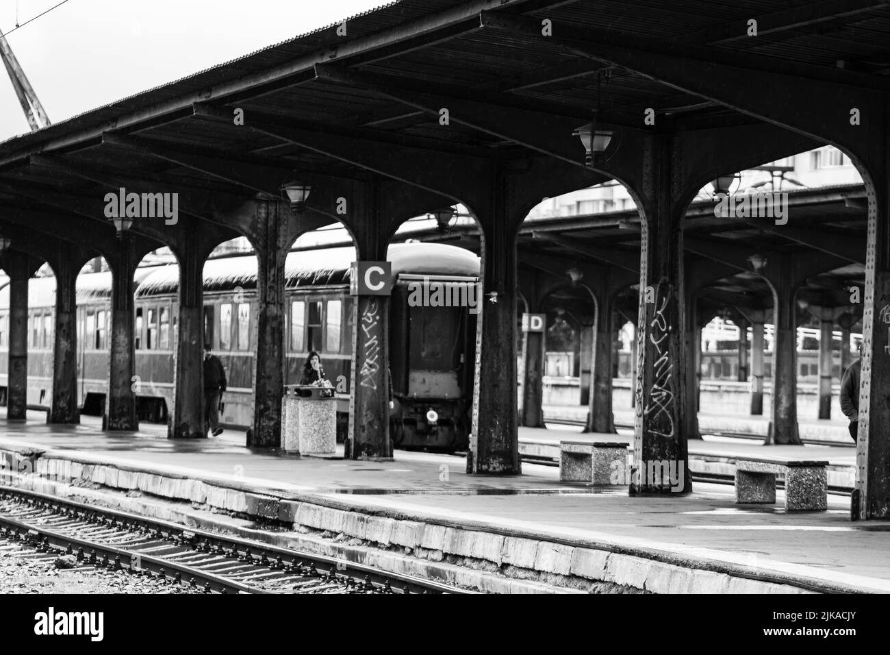 Train at Bucharest North Railway Station (Gara de Nord Bucharest ...