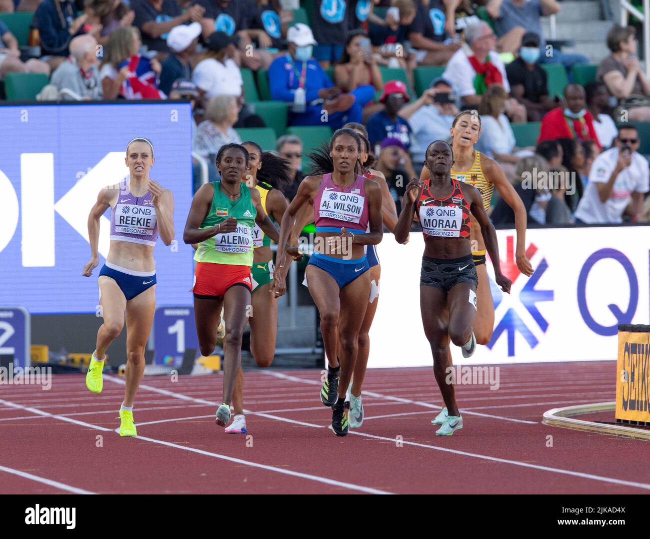 Jemma Reekie (GB&NI) competing in the women’s 800m semi final on day ...