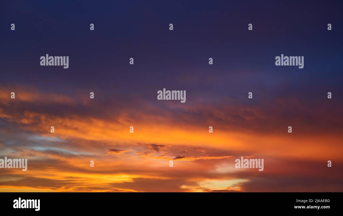Gentle real sky sunset hi-res stock photography and images - Alamy