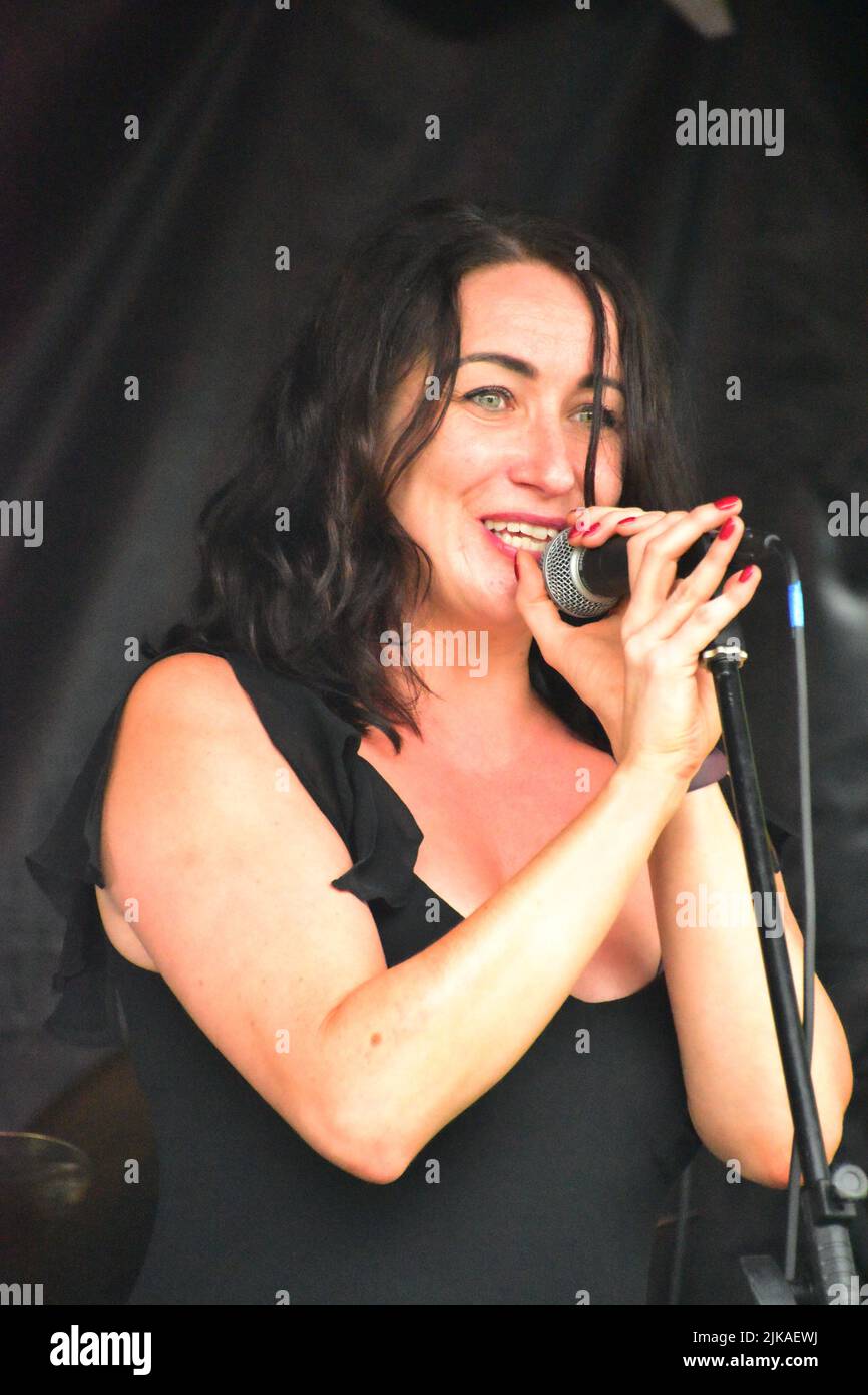 Kate bush running up that hill hi-res stock photography and images - Alamy