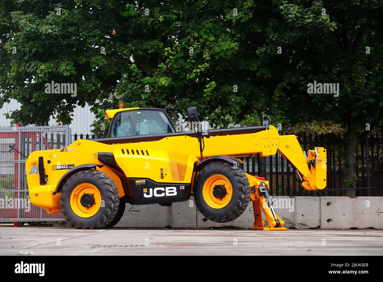 Brand new JCB 540-140 Telescopic Handlers ready for hire at a plant ...